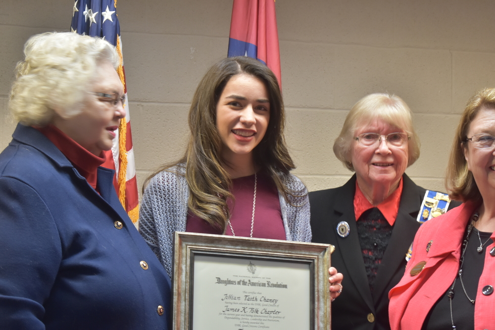 Chaney Receives DAR Award! | Mena High School